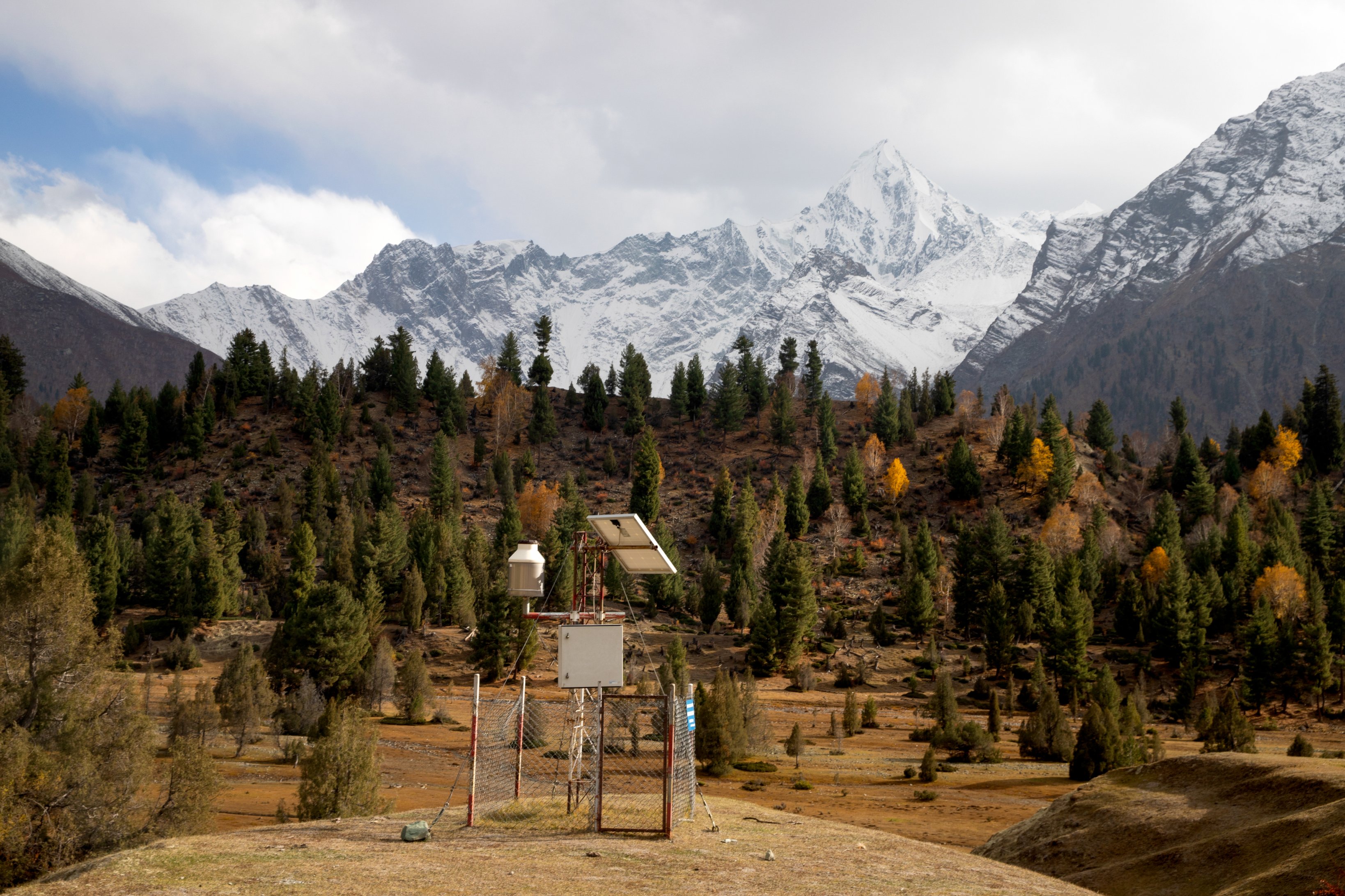 Pakistan's Ministry of Climate Change and UNDP building a resilient ...