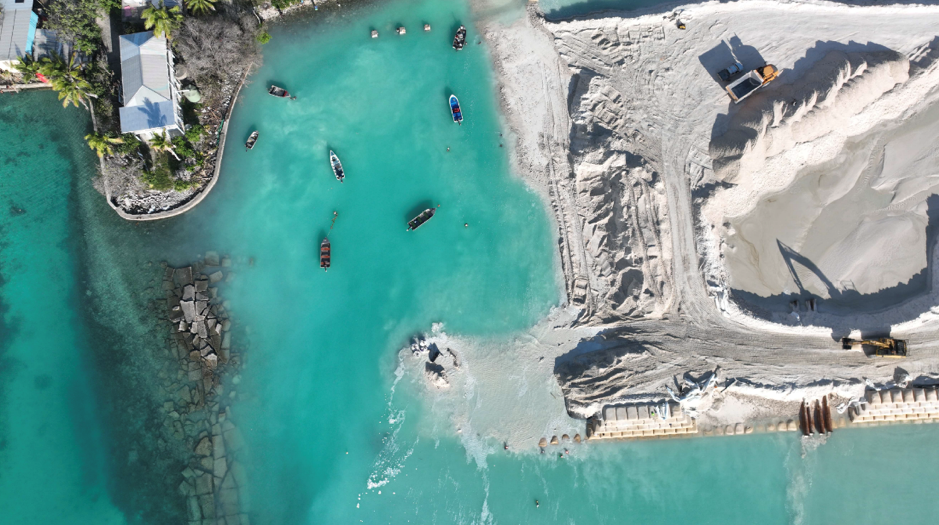 A landmark moment: Tuvalu is lifted above sea-level | UNDP Climate ...